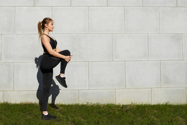 High Knees Exercise: Benefits and Technique | MyFitnessCoach