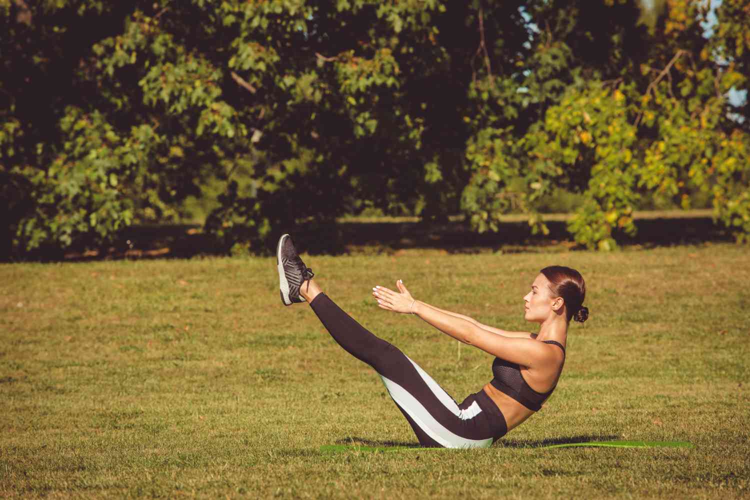 The Magic of Toe Taps: A Useful Exercise for Everyone | MyFitnessCoach